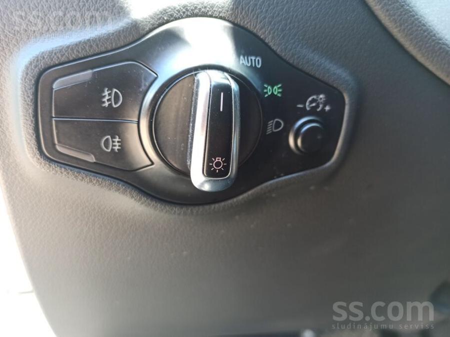 Audi Q5 2013 Daugavpils, ar dzinēja tilpumu 2.00 L un nobraukumu 0 tūkst. km par 14950 €, foto 26 vietnē AUTOMOTO.COM.LV