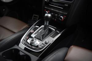 Ауди Ку 5 2013 в Рига, объемом двигателя 3.00 л и пробегом 175 тыс. км за 18990 €, фото 12 на AUTOMOTO.COM.LV