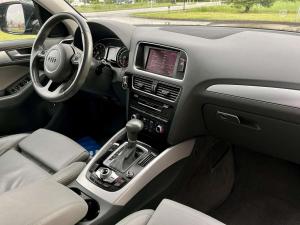 Audi Q5 2013 Tauragė, ar dzinēja tilpumu 2.00 L un nobraukumu 243 tūkst. km par 13333 €, foto 17 vietnē AUTOMOTO.COM.LV