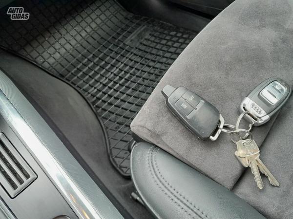 Audi Q5 2014 in Klaipeda, with an engine capacity of 2.00 L and mileage of 227 thousand km for 10500 €, photo 11 on AUTOMOTO.COM.LV
