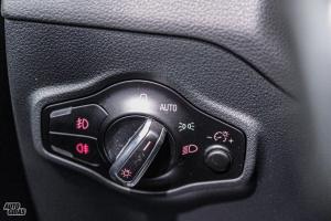 Audi Q5 2014 in Kaunas, with an engine capacity of 2.00 L and mileage of 284 thousand km for 12790 €, photo 18 on AUTOMOTO.COM.LV