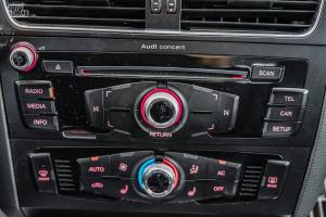 Audi Q5 2014 in Kaunas, with an engine capacity of 2.00 L and mileage of 284 thousand km for 12790 €, photo 23 on AUTOMOTO.COM.LV