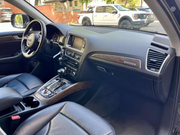 Audi Q5 2014 Šauļi, ar dzinēja tilpumu 2.00 L un nobraukumu 266 tūkst. km par 12650 €, foto 7 vietnē AUTOMOTO.COM.LV