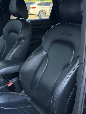 Audi Q5 2014 in Riga, with an engine capacity of 3.00 L and mileage of 308 thousand km for 13480 €, photo 11 on AUTOMOTO.COM.LV