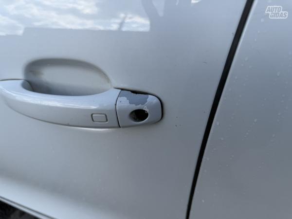 Audi Q5 2016 in Vilnius, with an engine capacity of 2.00 L and mileage of 196 thousand km for 13500 €, photo 10 on AUTOMOTO.COM.LV