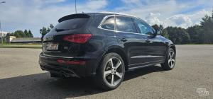 Audi Q5 2016 in Utena, with an engine capacity of 3.00 L and mileage of 200 thousand km for 12000 €, photo 6 on AUTOMOTO.COM.LV