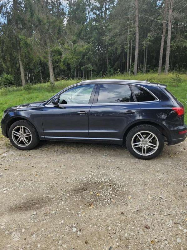 Audi Q5 2017 in Vilnius, with an engine capacity of 1.98 L and mileage of 270 thousand km for 13500 €, photo 7 on AUTOMOTO.COM.LV