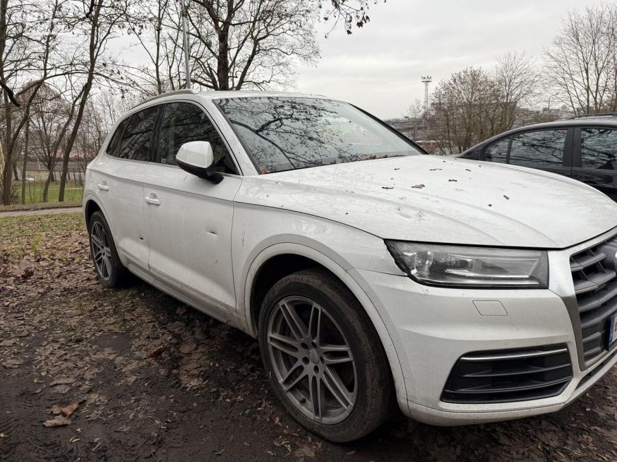 Audi Q5 2018 in Vilnius, with an engine capacity of 2.00 L and mileage of 290 thousand km for 13500 €, photo 7 on AUTOMOTO.COM.LV