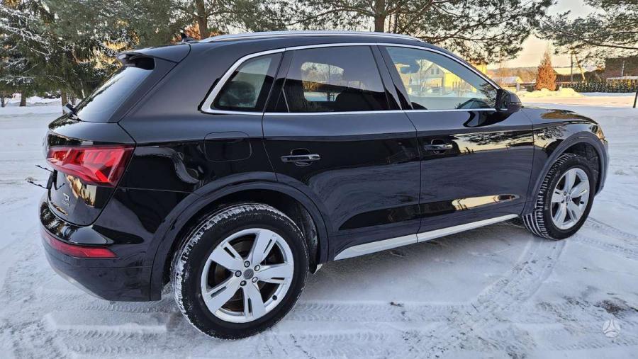 Audi Q5 2018 in Kaunas, with an engine capacity of 2.00 L and mileage of 239 thousand km for 19900 €, photo 10 on AUTOMOTO.COM.LV