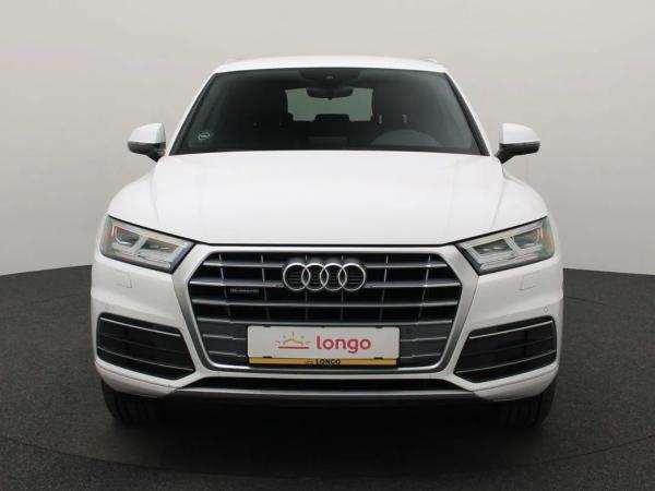 Audi Q5 2019 in Vilnius, with an engine capacity of 2.00 L and mileage of 157 thousand km for 23199 €, photo 3 on AUTOMOTO.COM.LV