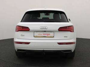 Audi Q5 2019 in Vilnius, with an engine capacity of 2.00 L and mileage of 157 thousand km for 23199 €, photo 6 on AUTOMOTO.COM.LV