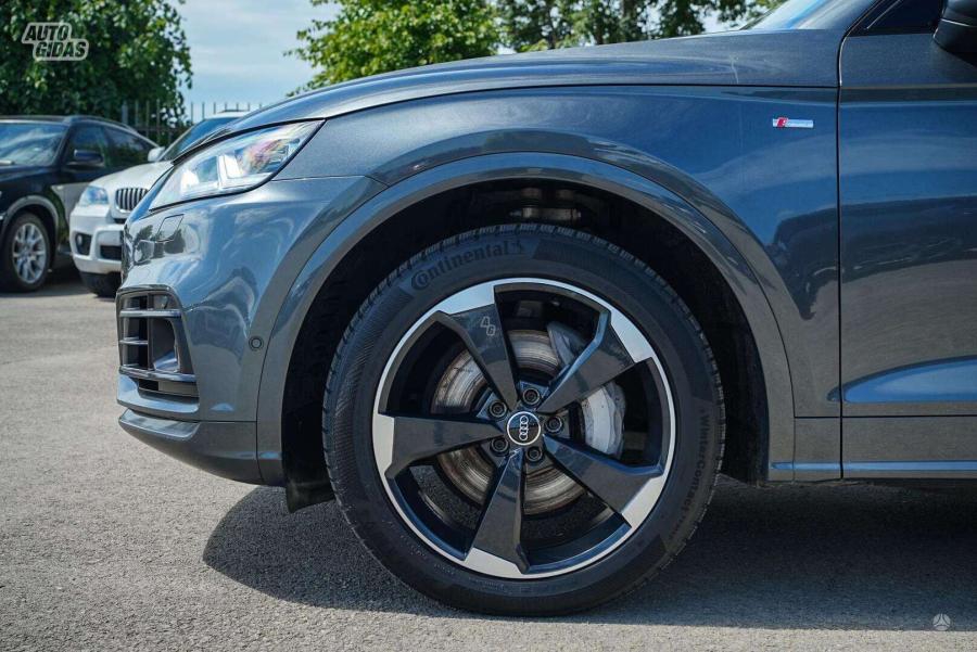Audi Q5 2019 in Kaunas, with an engine capacity of 3.00 L and mileage of 252 thousand km for 26250 €, photo 7 on AUTOMOTO.COM.LV
