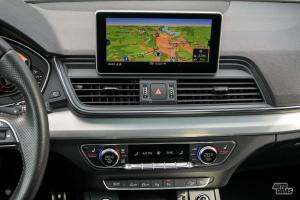 Audi Q5 2019 in Kaunas, with an engine capacity of 3.00 L and mileage of 252 thousand km for 24750 €, photo 20 on AUTOMOTO.COM.LV