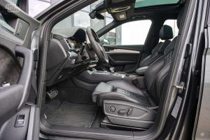 Audi Q5 2019 in Kaunas, with an engine capacity of 3.00 L and mileage of 252 thousand km for 24750 €, photo 30 on AUTOMOTO.COM.LV