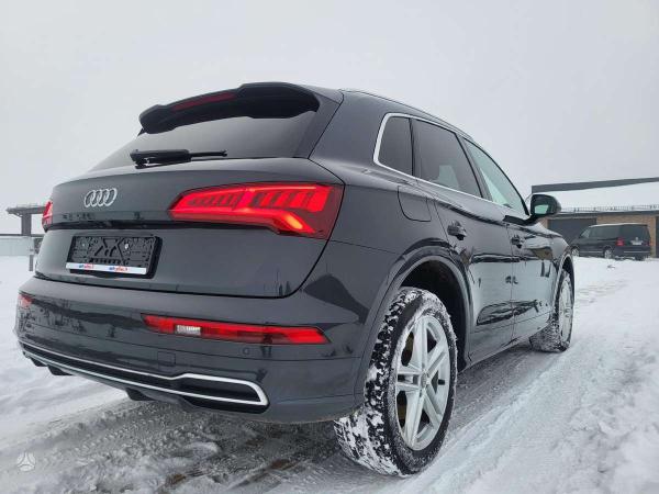 Audi Q5 2020 in Vilnius, with an engine capacity of 1.97 L and mileage of 238 thousand km for 21999 €, photo 8 on AUTOMOTO.COM.LV