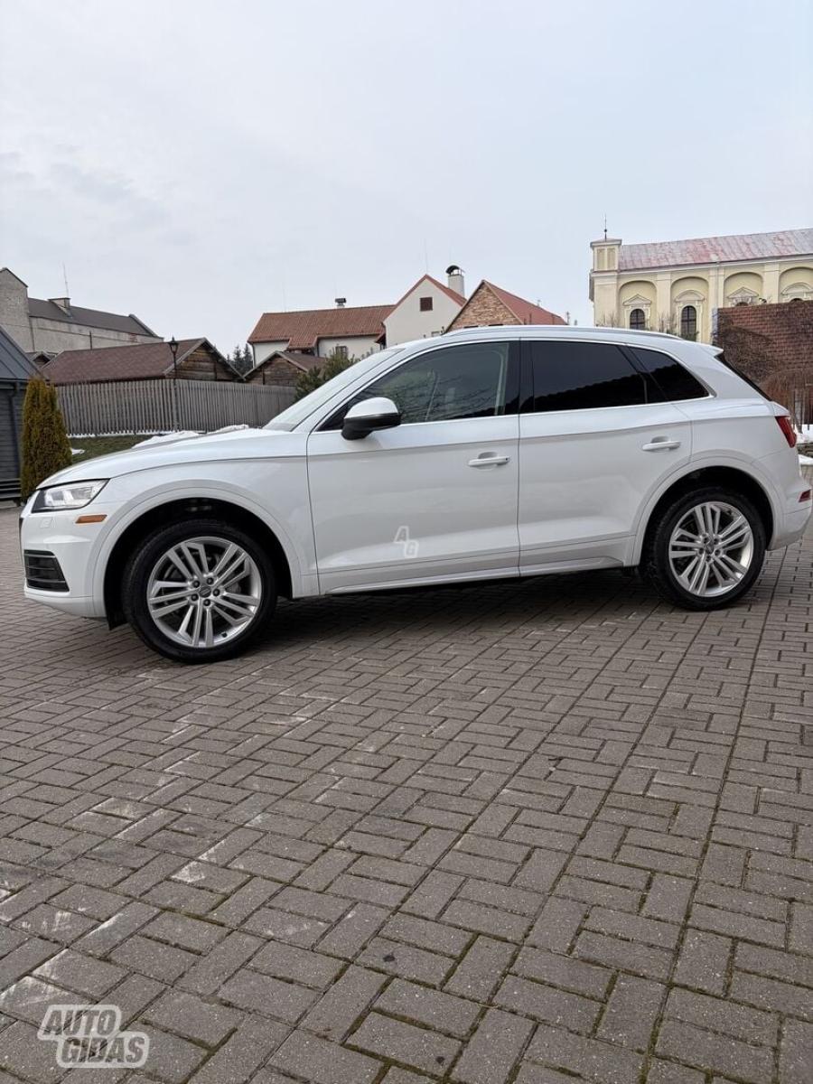 Audi Q5 2020 in Vilnius, with an engine capacity of 2.00 L and mileage of 116 thousand km for 26000 €, photo 4 on AUTOMOTO.COM.LV
