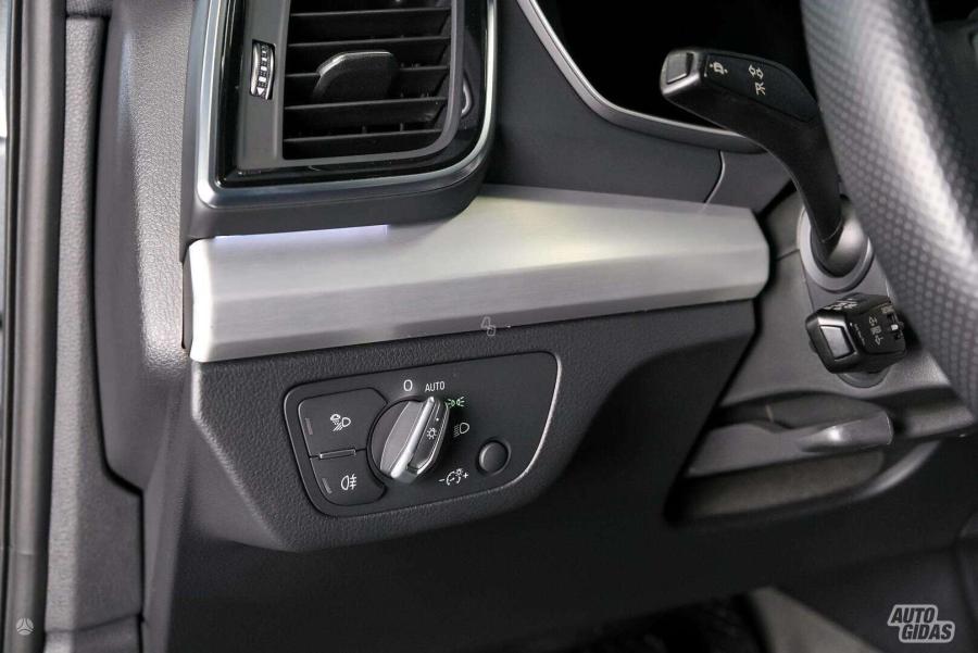 Audi Q5 2021 in Marijampole, with an engine capacity of 2.00 L and mileage of 193 thousand km for 28950 €, photo 30 on AUTOMOTO.COM.LV