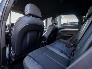 Audi Q5 2021 in Marijampole, with an engine capacity of 2.00 L and mileage of 193 thousand km for 28950 €, photo 31 on AUTOMOTO.COM.LV