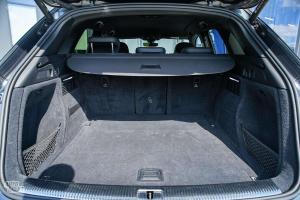Audi Q5 2021 in Kaunas, with an engine capacity of 2.00 L and mileage of 212 thousand km for 26950 €, photo 16 on AUTOMOTO.COM.LV