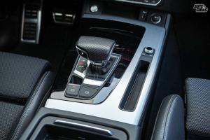 Audi Q5 2021 in Kaunas, with an engine capacity of 2.00 L and mileage of 212 thousand km for 26950 €, photo 24 on AUTOMOTO.COM.LV