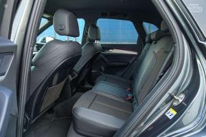 Audi Q5 2021 in Kaunas, with an engine capacity of 2.00 L and mileage of 212 thousand km for 26950 €, photo 35 on AUTOMOTO.COM.LV