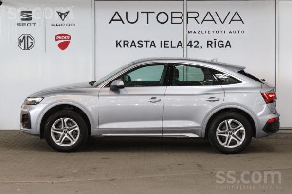 Audi Q5 2022 Rīga, ar dzinēja tilpumu 2.00 L un nobraukumu 42 tūkst. km par 36400 €, foto 4 vietnē AUTOMOTO.COM.LV