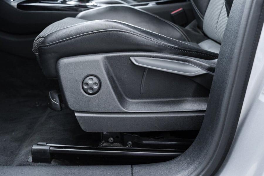 Audi Q5 2022 Mārupe, ar dzinēja tilpumu 2.00 L un nobraukumu 111 tūkst. km par 33800 €, foto 12 vietnē AUTOMOTO.COM.LV