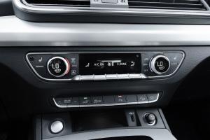 Audi Q5 2022 Mārupe, ar dzinēja tilpumu 2.00 L un nobraukumu 111 tūkst. km par 33800 €, foto 25 vietnē AUTOMOTO.COM.LV