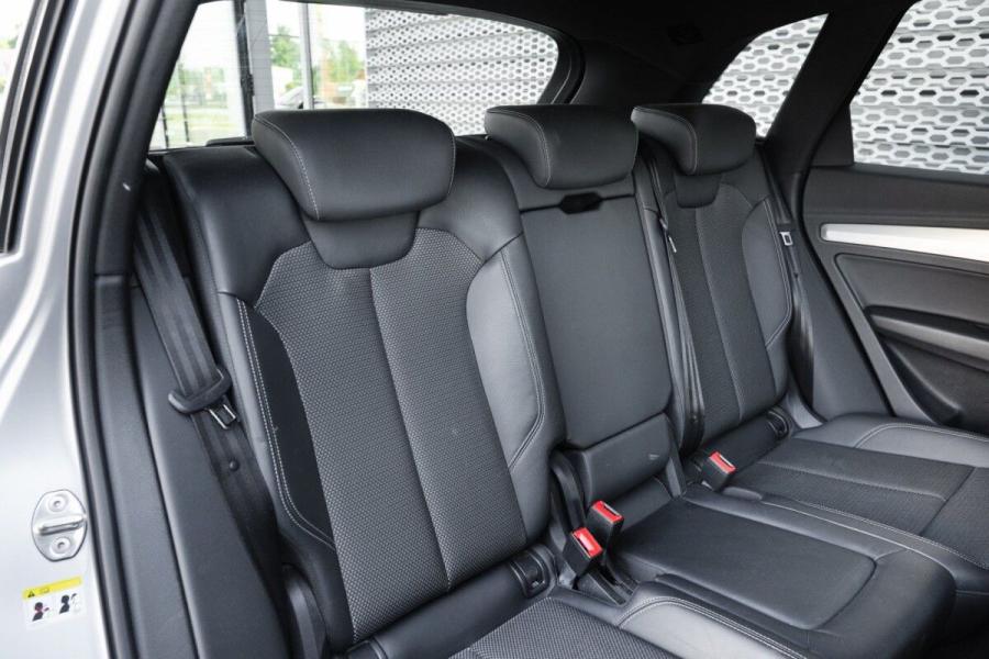 Audi Q5 2022 Mārupe, ar dzinēja tilpumu 2.00 L un nobraukumu 111 tūkst. km par 33800 €, foto 28 vietnē AUTOMOTO.COM.LV