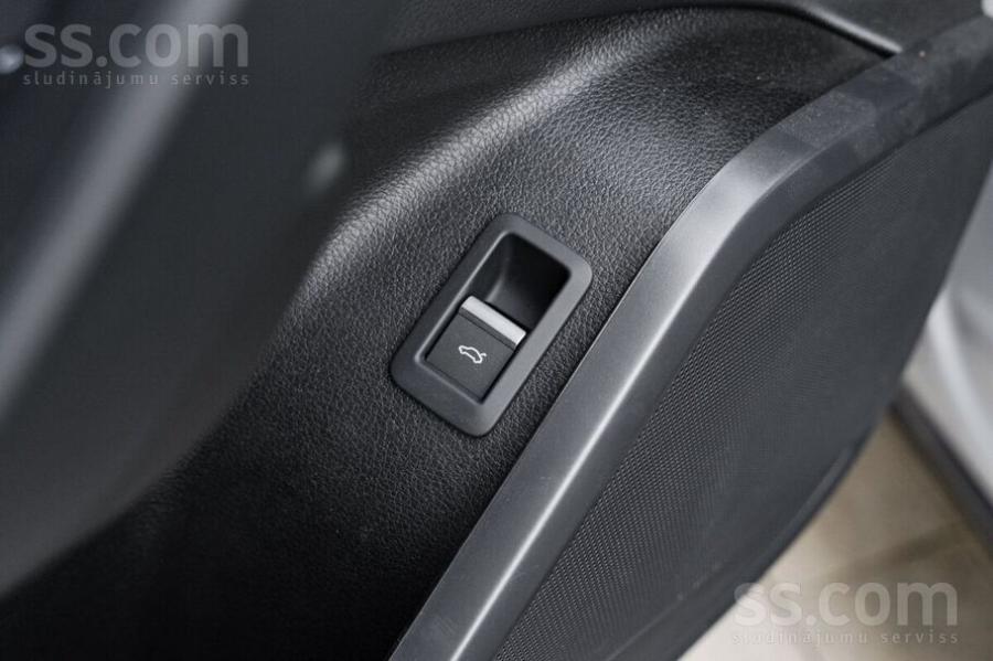 Audi Q5 2024 Rīga, ar dzinēja tilpumu 2.00 L un nobraukumu 13 tūkst. km par 39400 €, foto 10 vietnē AUTOMOTO.COM.LV