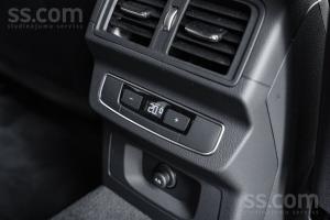 Audi Q5 2024 Rīga, ar dzinēja tilpumu 2.00 L un nobraukumu 13 tūkst. km par 39400 €, foto 27 vietnē AUTOMOTO.COM.LV