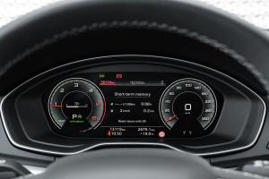 Audi Q5 2024 Mārupe, ar dzinēja tilpumu 2.00 L un nobraukumu 13 tūkst. km par 38750 €, foto 15 vietnē AUTOMOTO.COM.LV