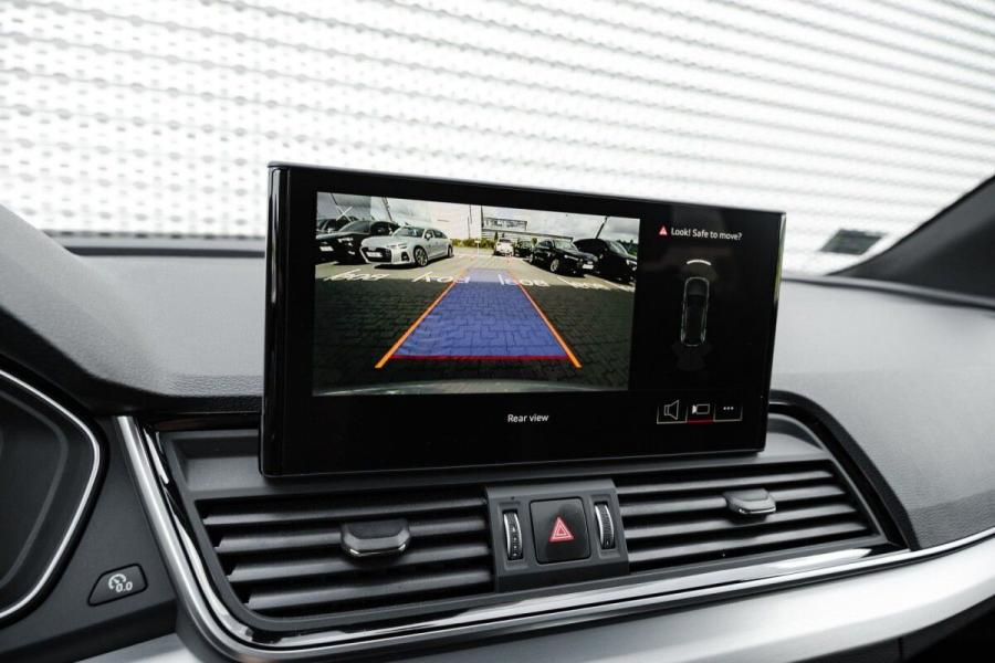 Audi Q5 2024 Mārupe, ar dzinēja tilpumu 2.00 L un nobraukumu 13 tūkst. km par 38750 €, foto 18 vietnē AUTOMOTO.COM.LV