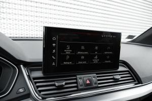 Audi Q5 2024 Mārupe, ar dzinēja tilpumu 2.00 L un nobraukumu 13 tūkst. km par 38750 €, foto 20 vietnē AUTOMOTO.COM.LV