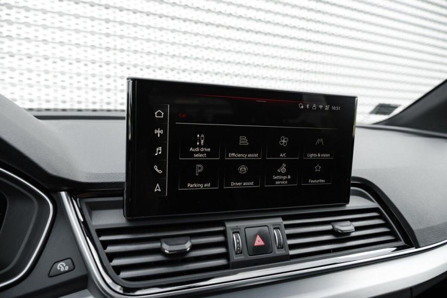 Audi Q5 2024 Mārupe, ar dzinēja tilpumu 2.00 L un nobraukumu 13 tūkst. km par 38750 €, foto 20 vietnē AUTOMOTO.COM.LV