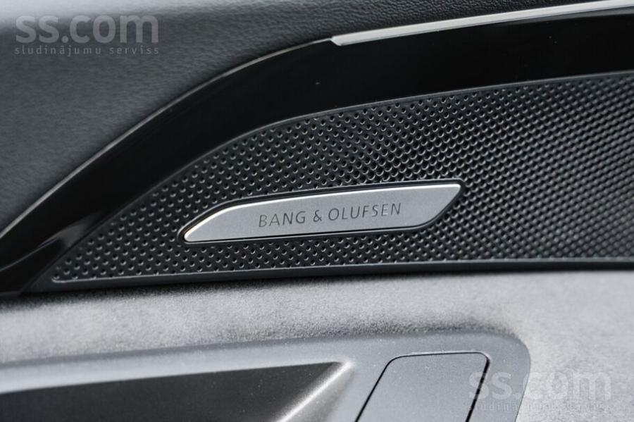Audi Q5 2025 in Riga, with an engine capacity of 2.00 L and mileage of 18 thousand km for 59900 €, photo 11 on AUTOMOTO.COM.LV