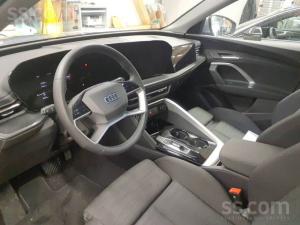 Audi Q5 2025 Rīga, ar dzinēja tilpumu 2.00 L un nobraukumu 18 tūkst. km par 44900 €, foto 4 vietnē AUTOMOTO.COM.LV