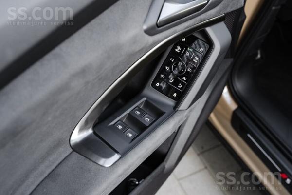 Audi Q5 2025 Rīga, ar dzinēja tilpumu 2.00 L un nobraukumu 18 tūkst. km par 59900 €, foto 8 vietnē AUTOMOTO.COM.LV