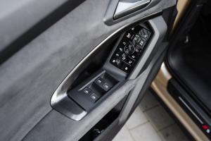 Audi Q5 2025 Mārupe, ar dzinēja tilpumu 2.00 L un nobraukumu 18 tūkst. km par 59900 €, foto 9 vietnē AUTOMOTO.COM.LV