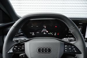 Audi Q5 2025 Mārupe, ar dzinēja tilpumu 2.00 L un nobraukumu 18 tūkst. km par 59900 €, foto 13 vietnē AUTOMOTO.COM.LV