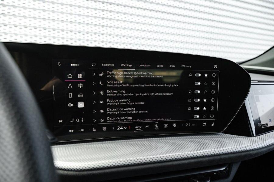 Audi Q5 2025 Mārupe, ar dzinēja tilpumu 2.00 L un nobraukumu 18 tūkst. km par 59900 €, foto 22 vietnē AUTOMOTO.COM.LV