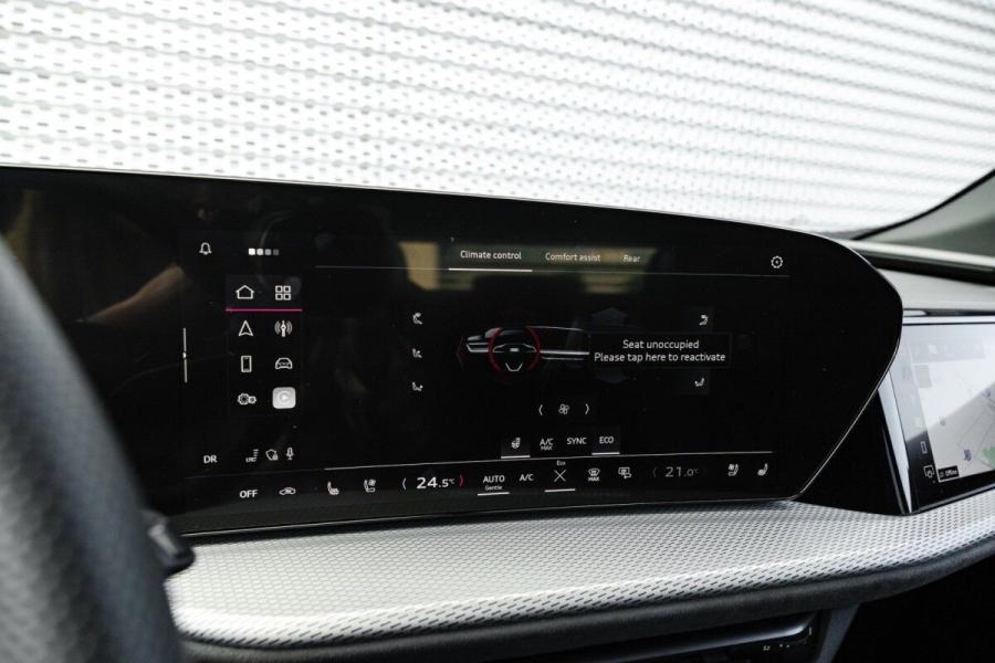 Audi Q5 2025 Mārupe, ar dzinēja tilpumu 2.00 L un nobraukumu 18 tūkst. km par 59900 €, foto 29 vietnē AUTOMOTO.COM.LV
