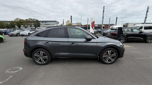 Audi Q5 2025 in Kaunas, with an engine capacity of 1.97 L and mileage of 43 thousand km for 47880 €, photo 4 on AUTOMOTO.COM.LV