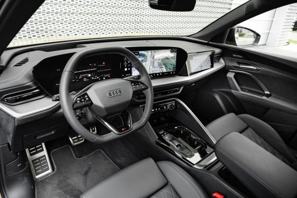 Audi Q5 2026 in Marupe, with an engine capacity of 2.00 L and mileage of 1000 thousand km for 73900 €, photo 10 on AUTOMOTO.COM.LV