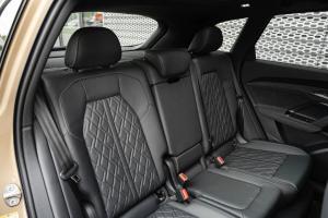 Audi Q5 2026 in Marupe, with an engine capacity of 2.00 L and mileage of 1000 thousand km for 73900 €, photo 36 on AUTOMOTO.COM.LV