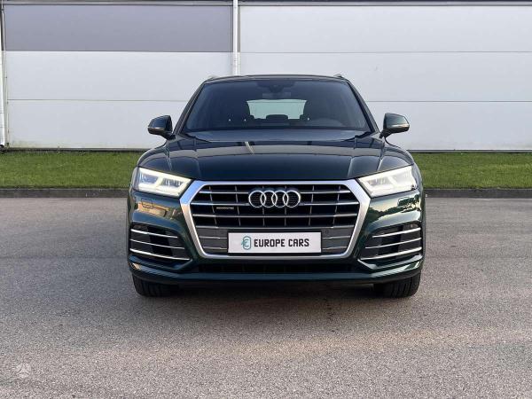 Audi Q5 2017 in Kaunas on AUTOMOTO.COM.LV Green Audi Q5 2017 in Kaunas, with an engine capacity of 1.98 L and mileage of 261 thousand km for 18600 €, photo 3 on AUTOMOTO.COM.LV