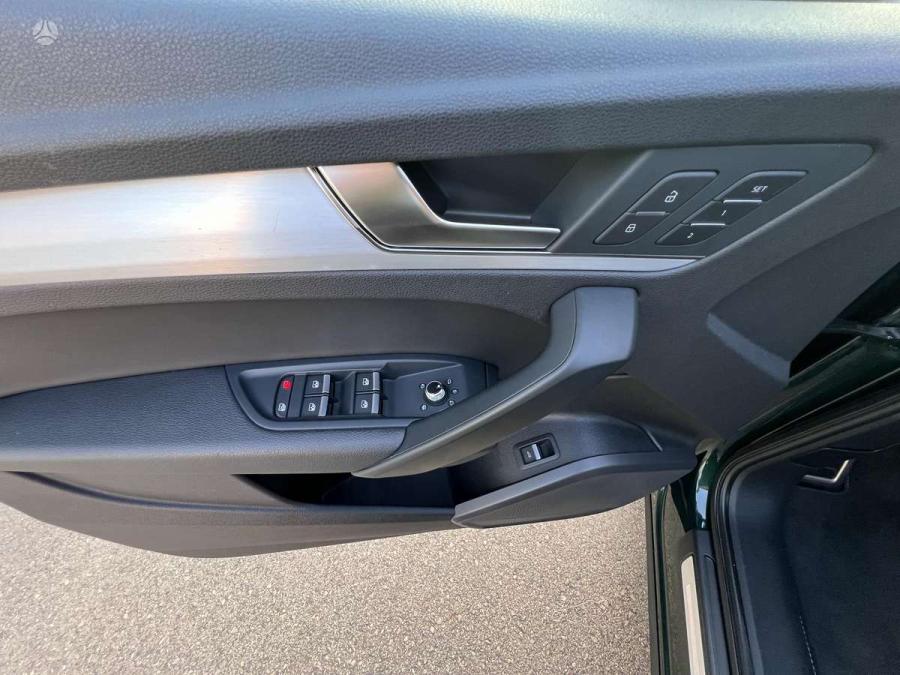 Zaļš Audi Q5 2017 Kauņa, ar dzinēja tilpumu 1.98 L un nobraukumu 261 tūkst. km par 18600 €, foto 25 vietnē AUTOMOTO.COM.LV
