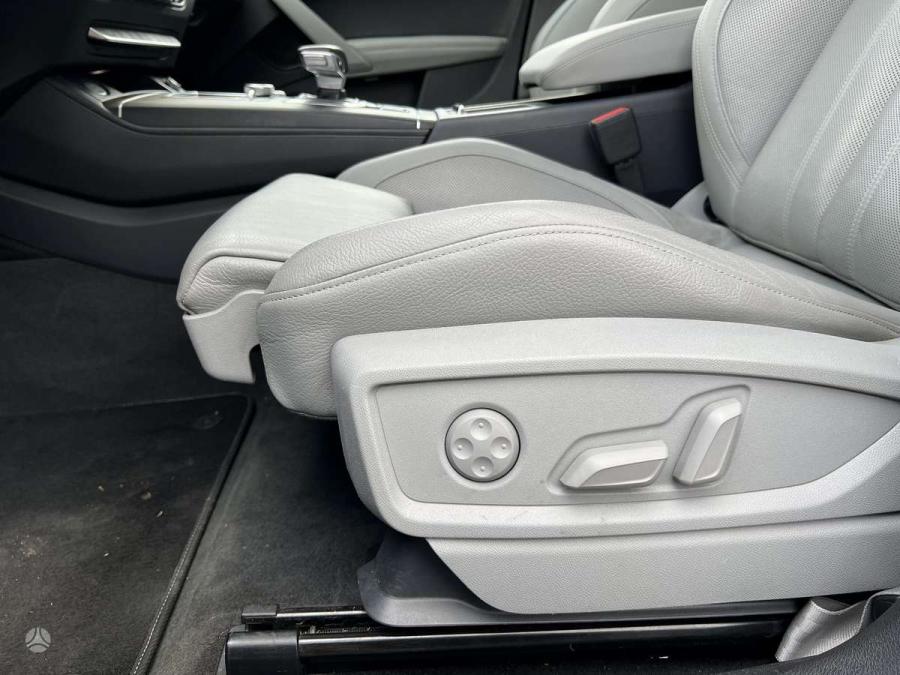 Zaļš Audi Q5 2018 Kauņa, ar dzinēja tilpumu 1.98 L un nobraukumu 187 tūkst. km par 9400 €, foto 43 vietnē AUTOMOTO.COM.LV