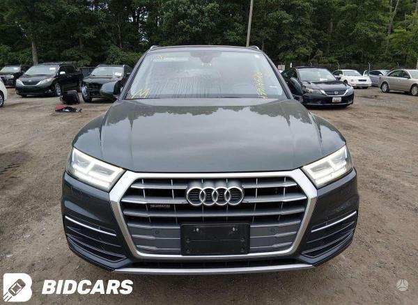 Zaļš Audi Q5 2019 Viļņa, ar dzinēja tilpumu 1.98 L un nobraukumu 148 tūkst. km par 15730 €, foto 3 vietnē AUTOMOTO.COM.LV