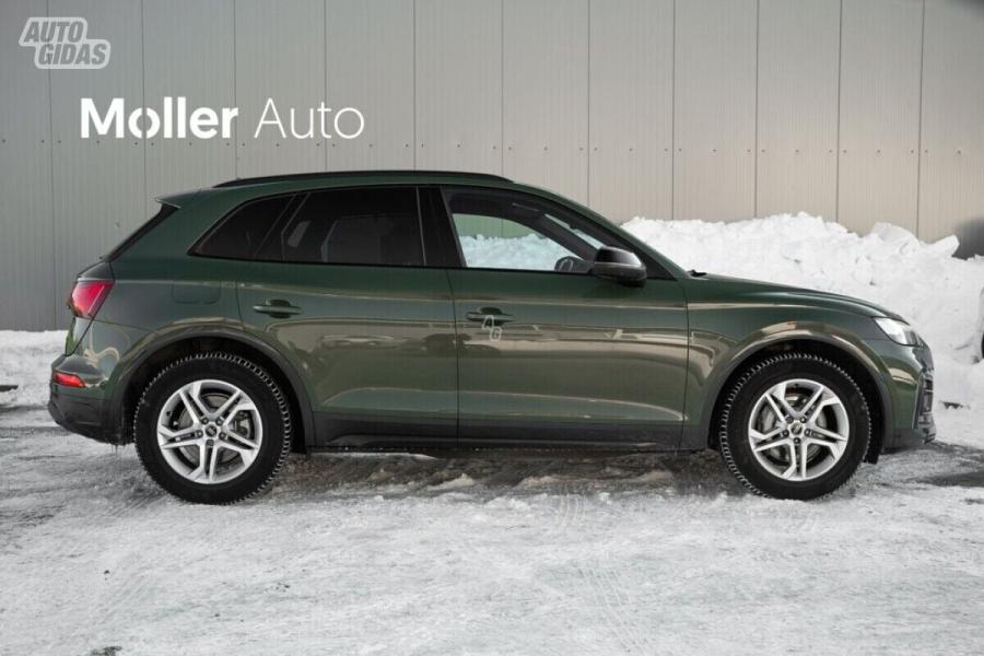 Green Audi Q5 2022 in Vilnius, with an engine capacity of 2.00 L and mileage of 137 thousand km for 37100 €, photo 7 on AUTOMOTO.COM.LV